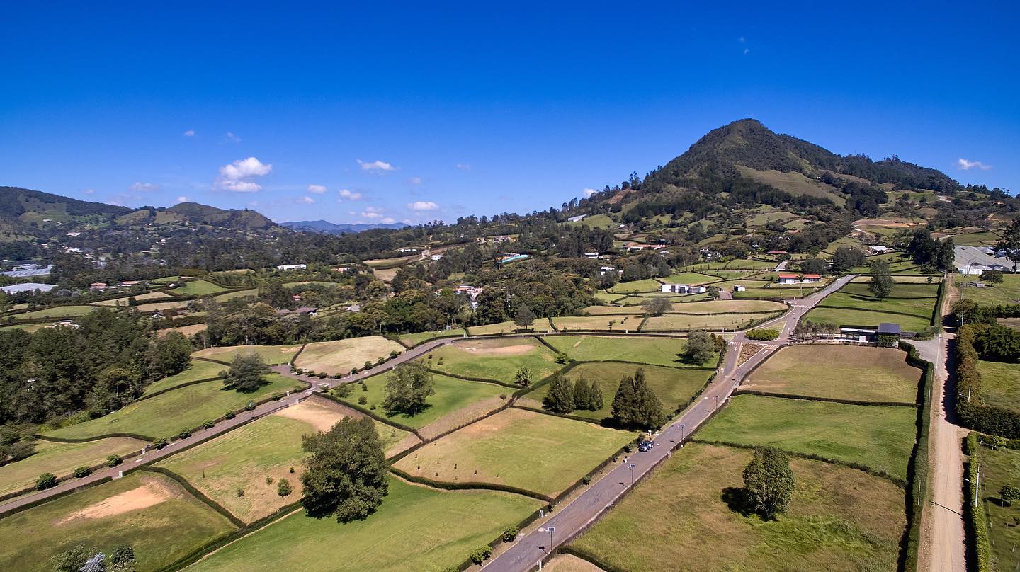 Lotes Oriente Antioqueño